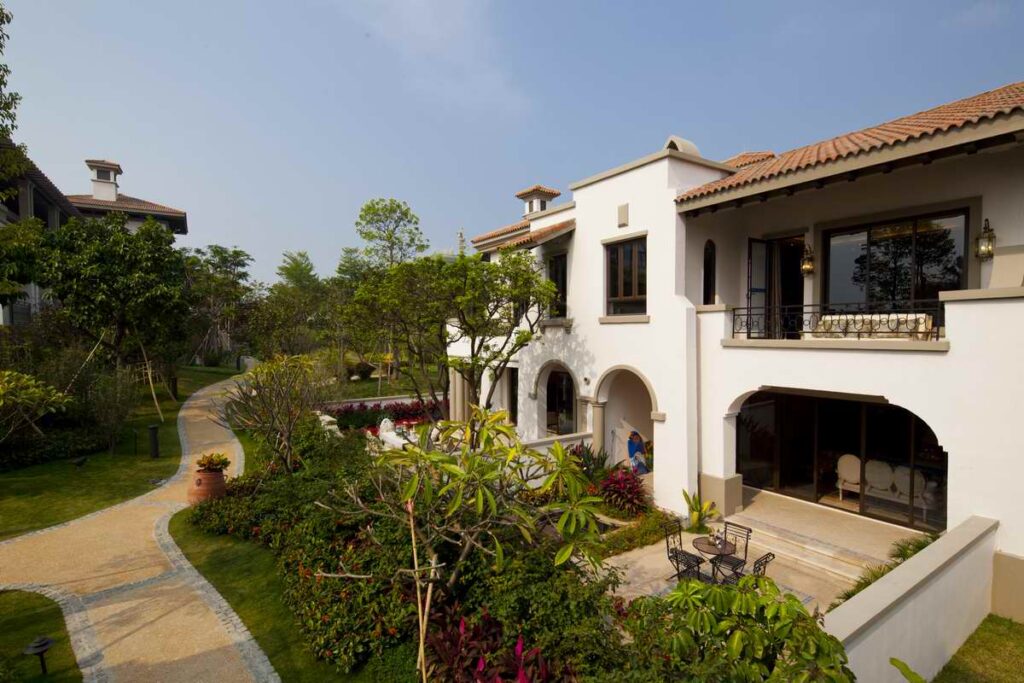 EDSA | Double Moons Bay | Asia Pacific